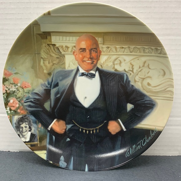 Knowles | Accents | Daddy Warbucks 2nd Issue Of The Annie Collectors ...